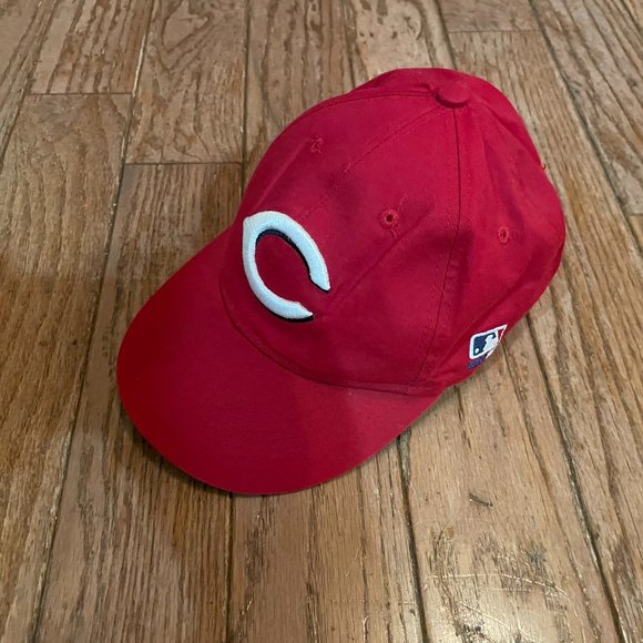 Team Mlb | Accessories | Childrens Youth Cincinnati Reds Embroidered ...